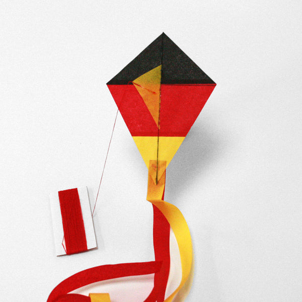 GERMAN flag kite – WORLD smallest KITE / kitecompany.com